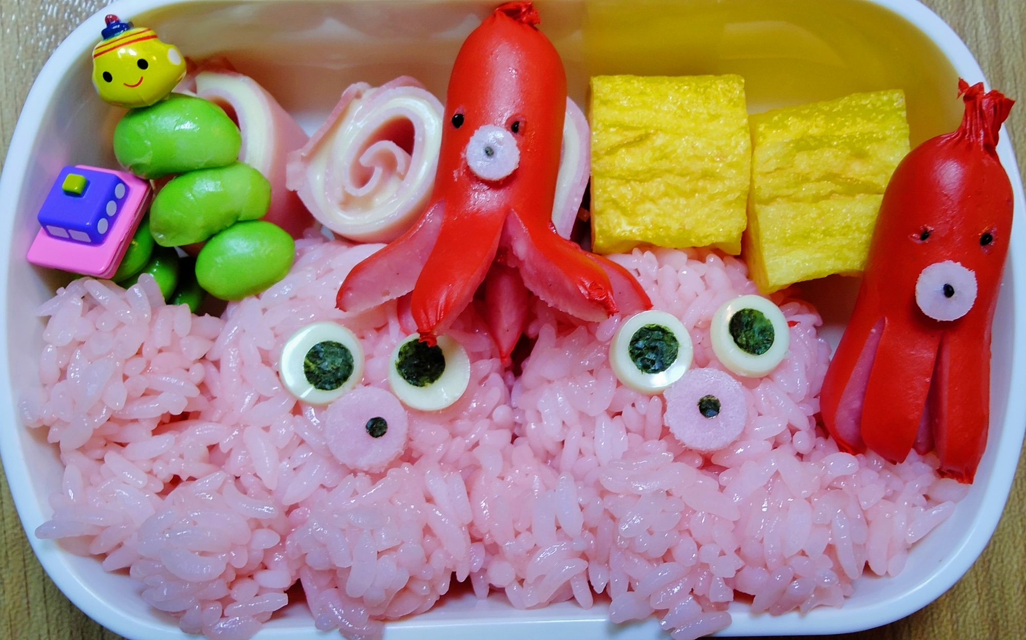 Open Up to Joy! Dive into the Adorable World of Cute Octopus Bento!｜KawaBen